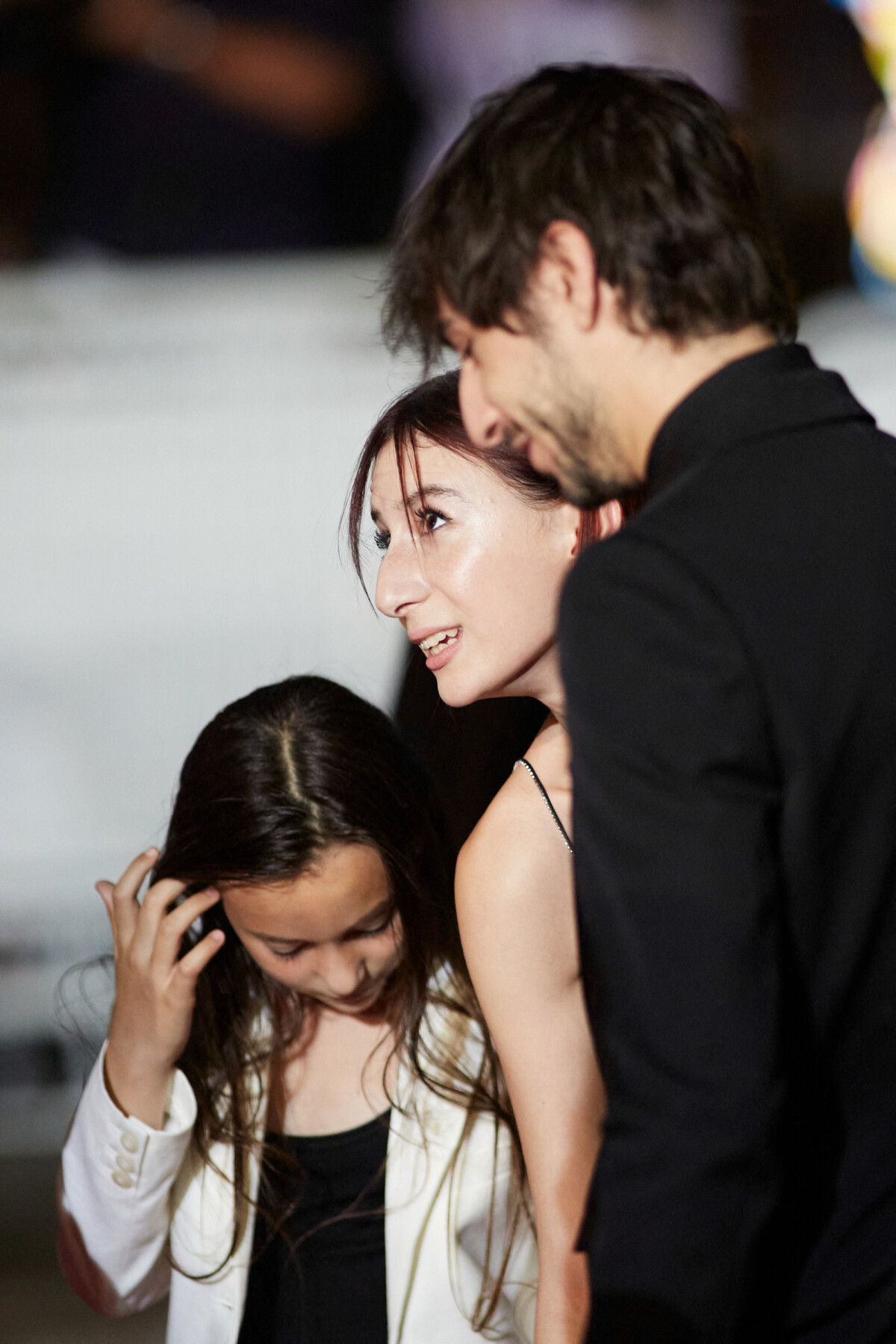 Photo : Alice, Ben et Joe Attal (les enfants de Charlotte Gainsbourg) - Montée des marches du ...