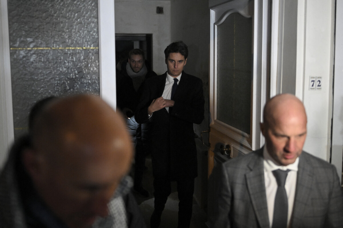 Photo : Le nouveau Premier ministre Gabriel Attal lors de son première ...