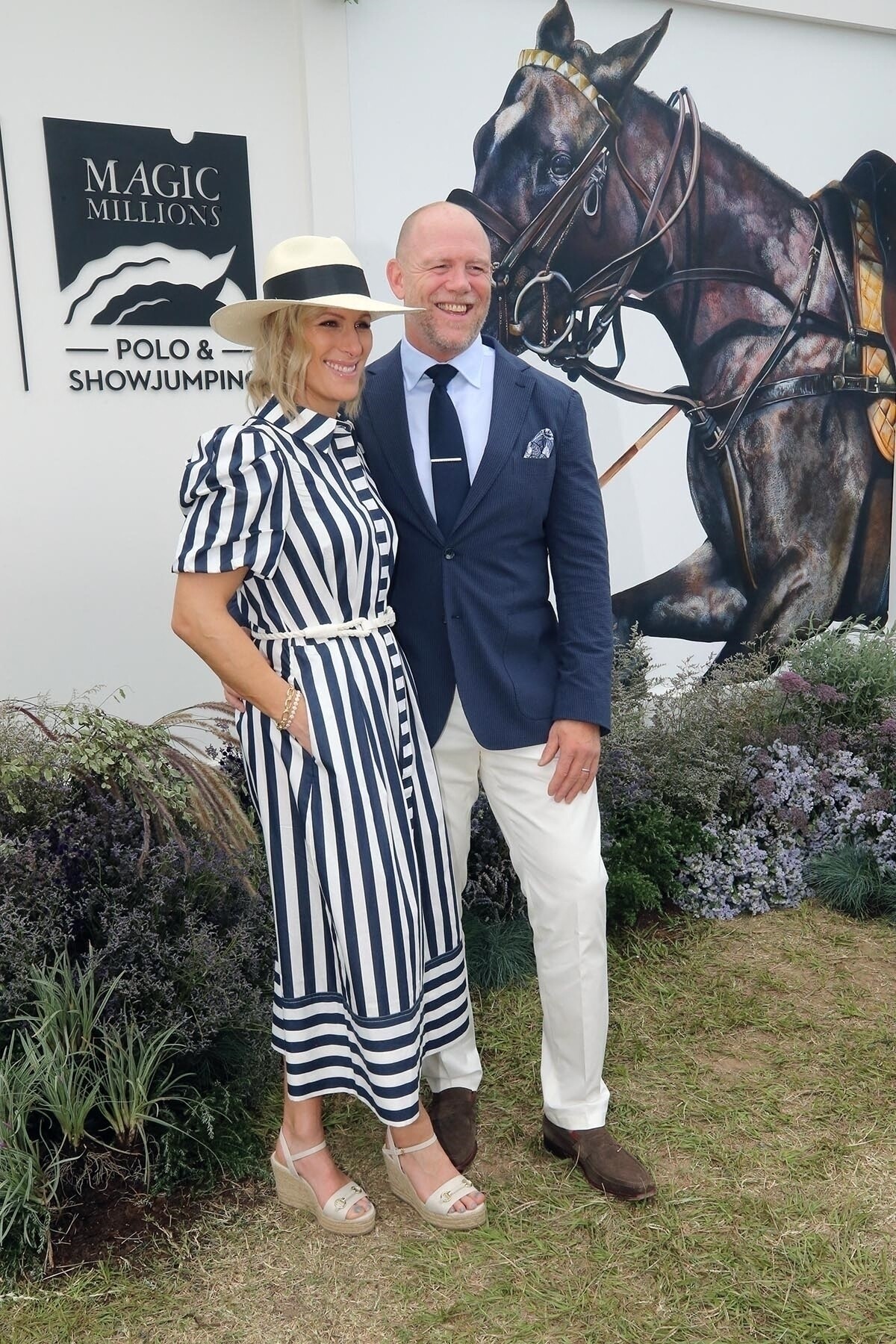 Vidéo : Mike et Zara Tindall : Plage en amoureux, soleil à gogo et ...