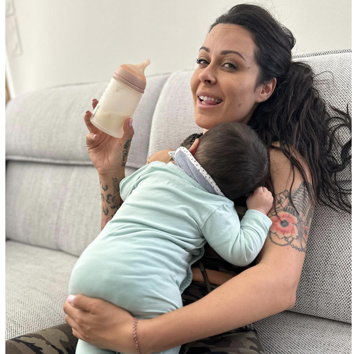 Photo : Shanna Kress et son fils Loüka sur Instagram. - Purepeople