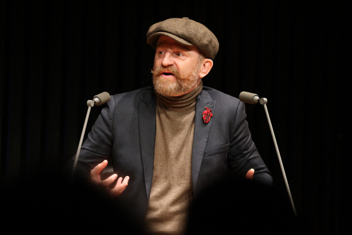 Photo : Exclusif - Mathias Malzieu à l'occasion de la présentation de ...