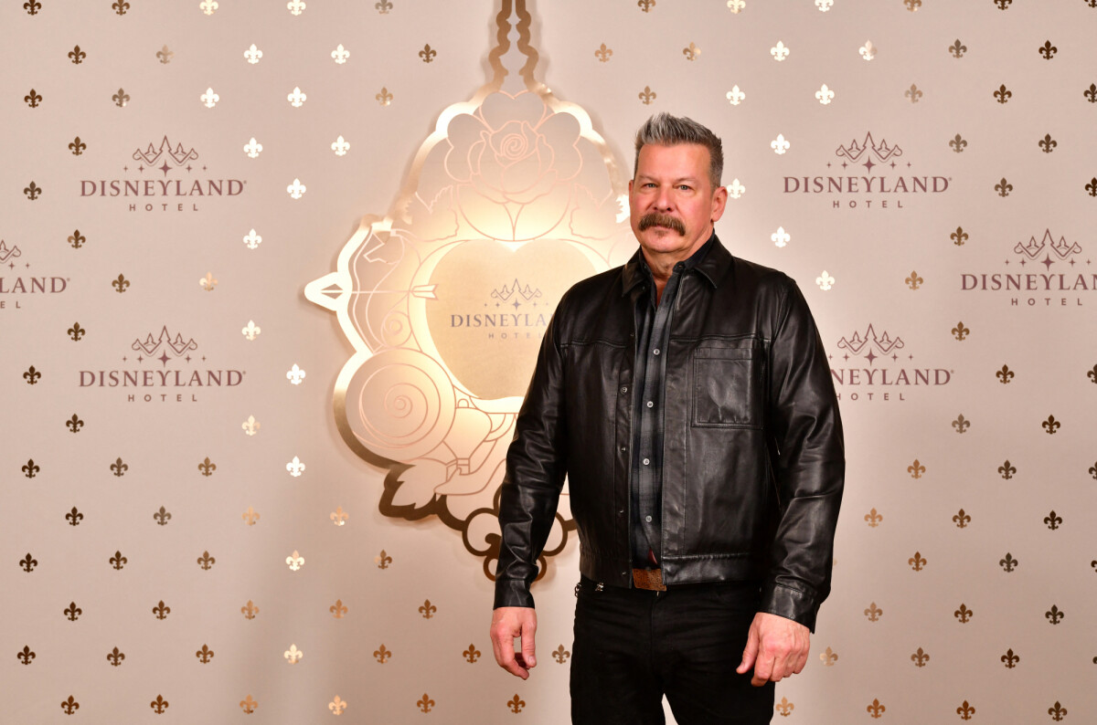 Photo : Andrew Fleming - Disneyland Paris rouvre son emblématique hôtel ...