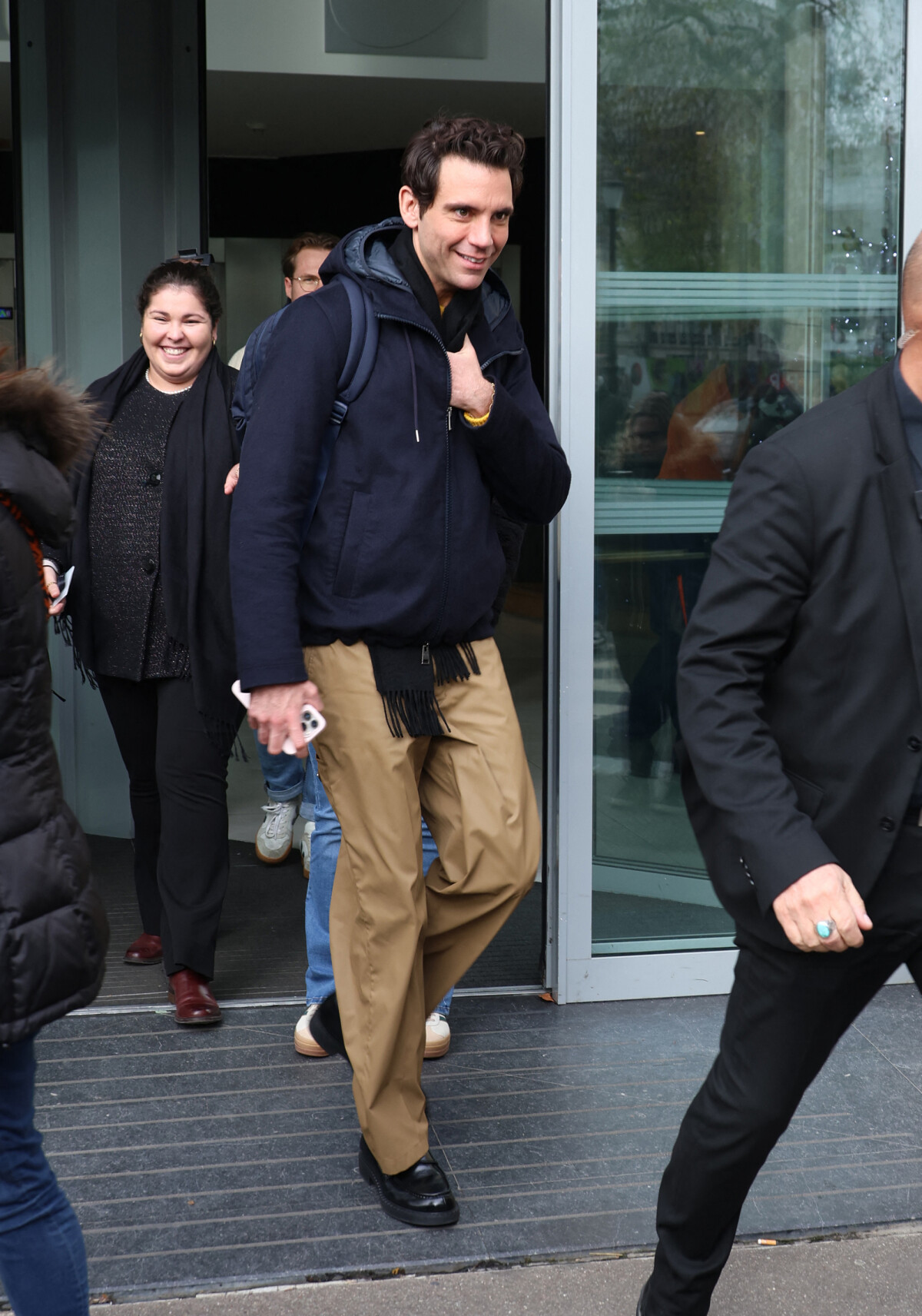 Photo : Exclusif - Le chanteur Mika à la sortie des studios de RTL à ...