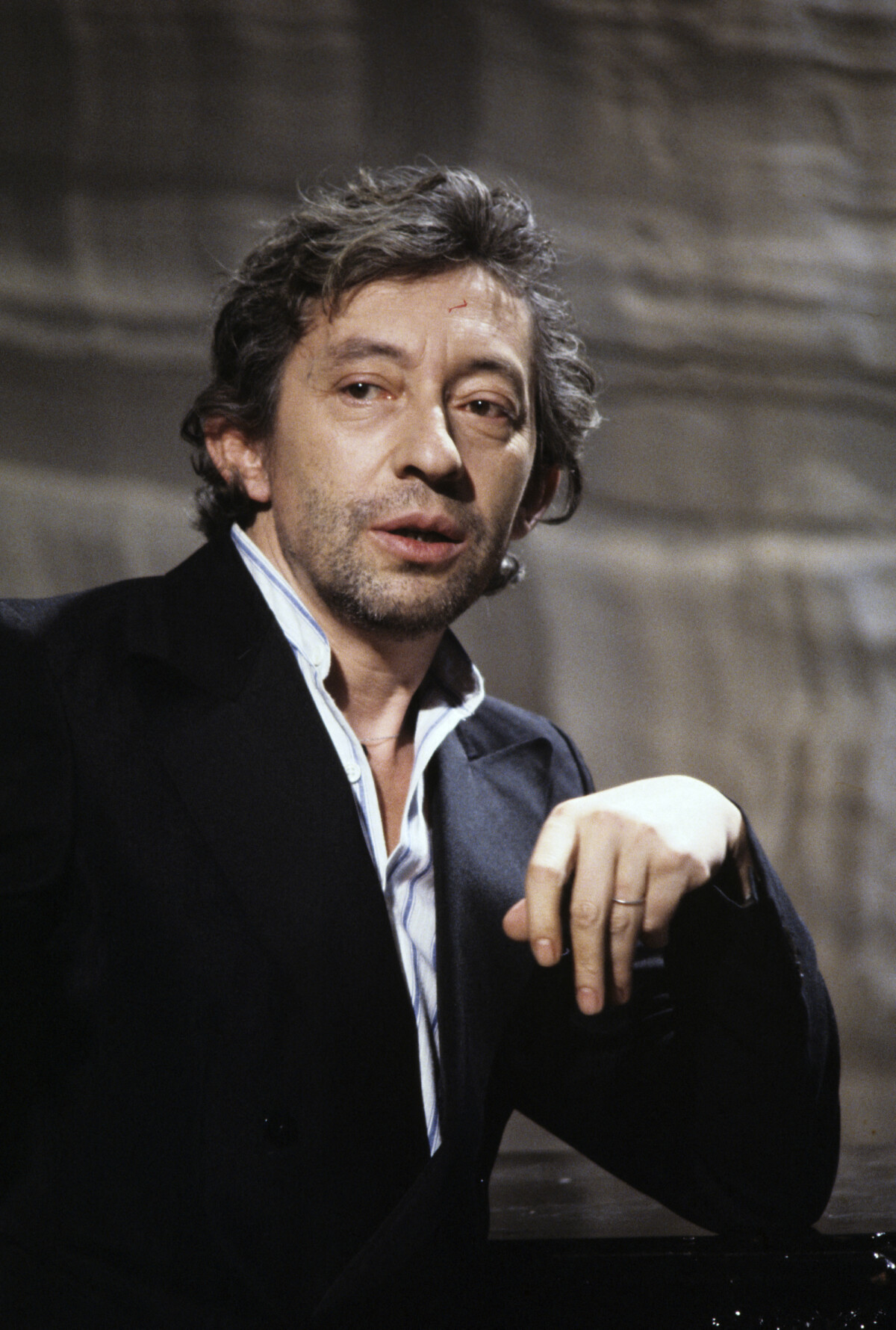 Photo : Archives - Portrait de Serge Gainsbourg en septembre 1980 ...