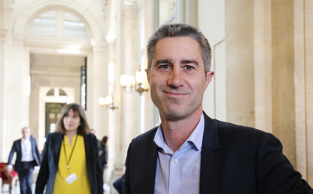 Photo : Elle affirme avoir conclu leur histoire "triste et épuisée ...