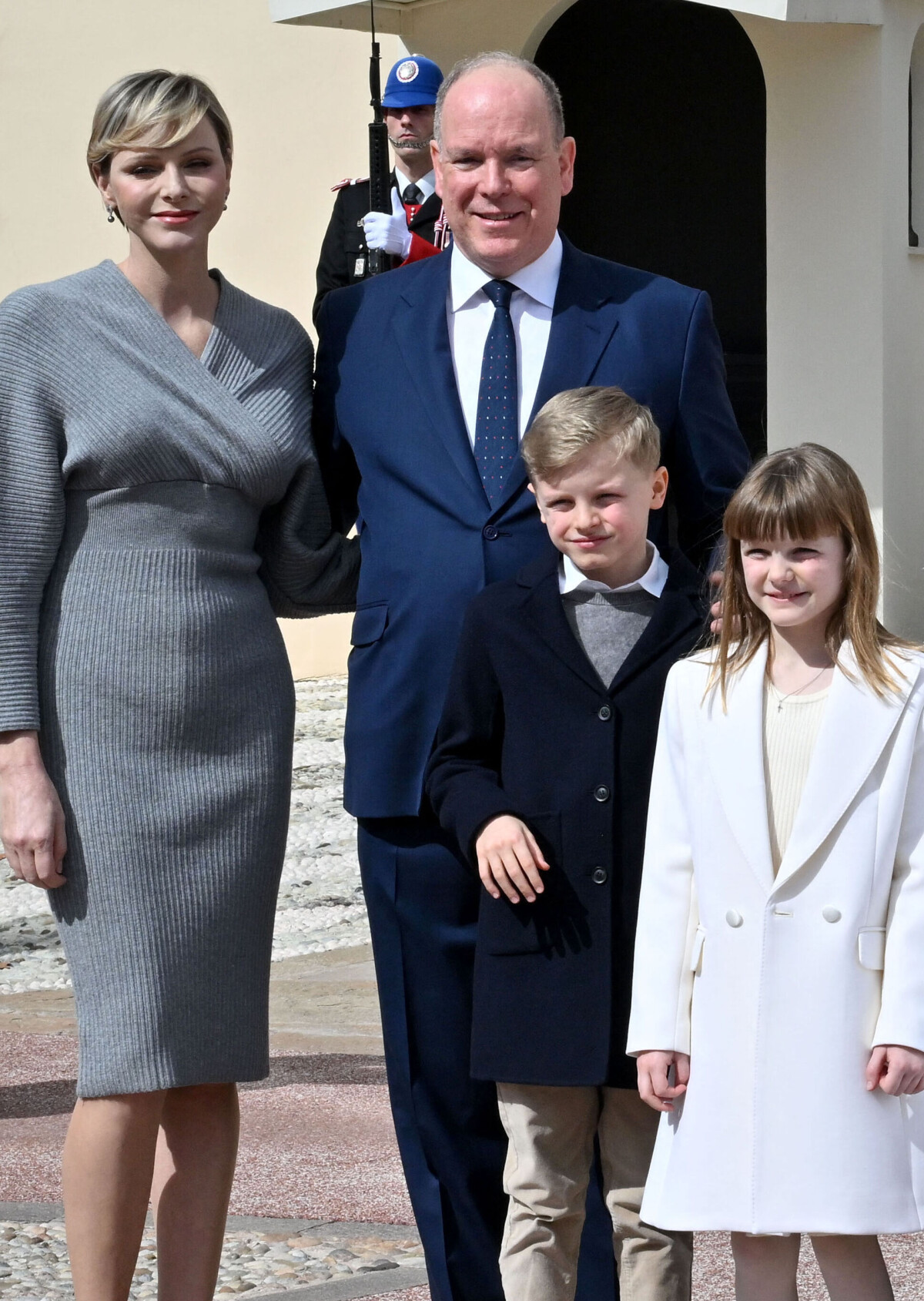 Photo : Et notamment le prince Albert, sa femme et ses enfants. Le ...