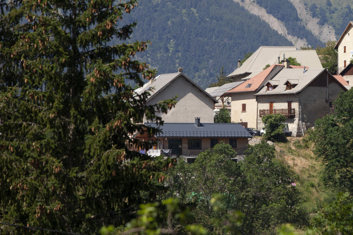 Photo : Le village du Haut-Vernet où a été vu pour la dernière fois le ...