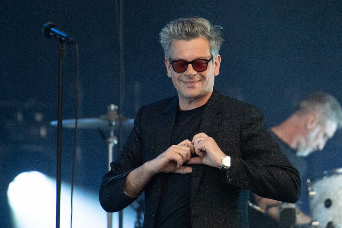 Photo : Benjamin Biolay donne un concert pour l'ouverture du 3eme ... Photo : Benjamin Biolay donne un concert pour l'ouverture du 3eme ...