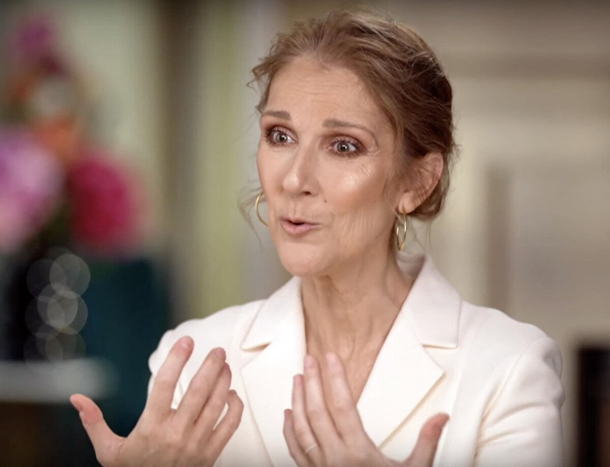 Photo : Céline Dion lors d'une interview. - Purepeople