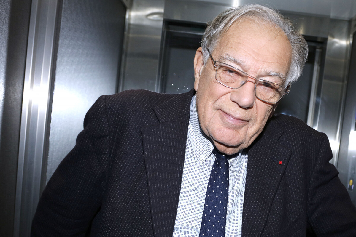 Photo : Qui est devenu aveugle et hémi­plé­gique Portrait de Michel ...