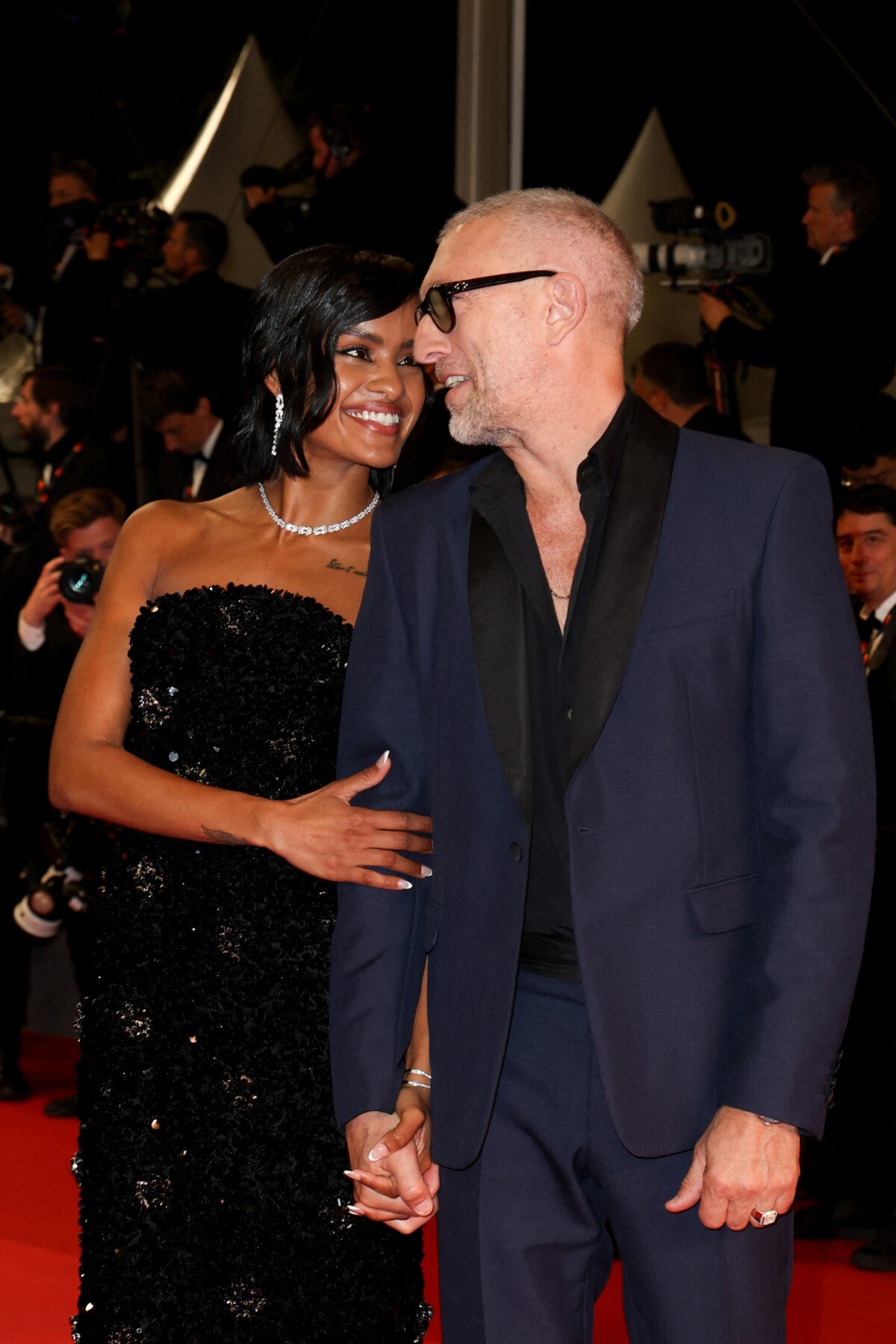 Photo : Vincent Cassel et sa compagne Narah Baptista - Montée des ...