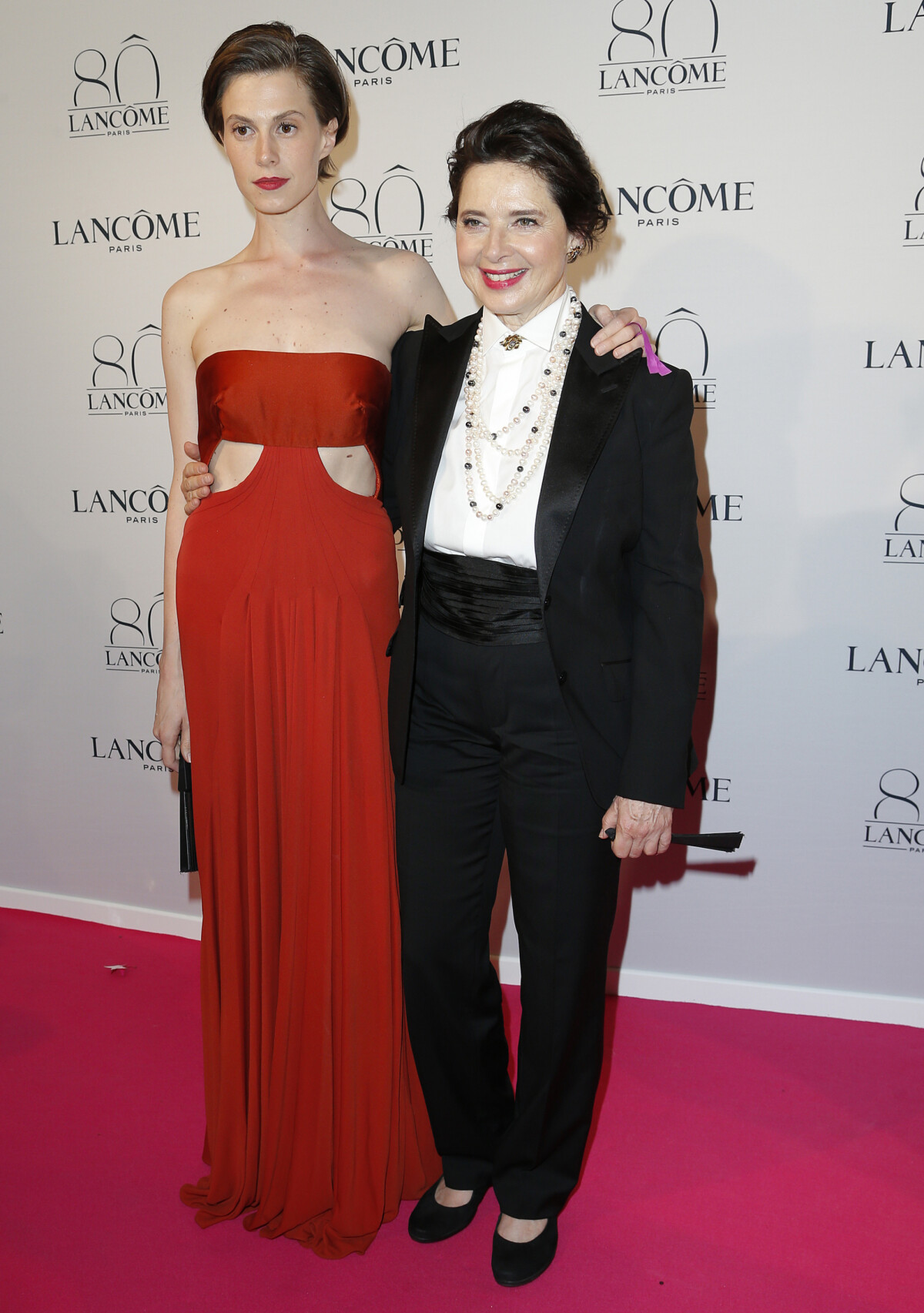 Photo : Elettra Rossellini Wiedemann et sa mère Isabella Rossellini ...