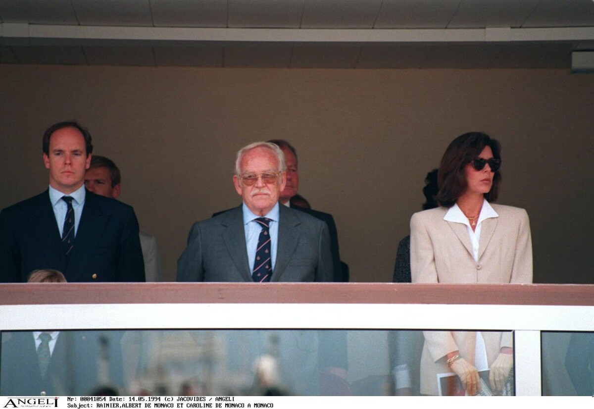 Photo : Le prince Albert, la princesse Caroline et le prince Rainier de ...