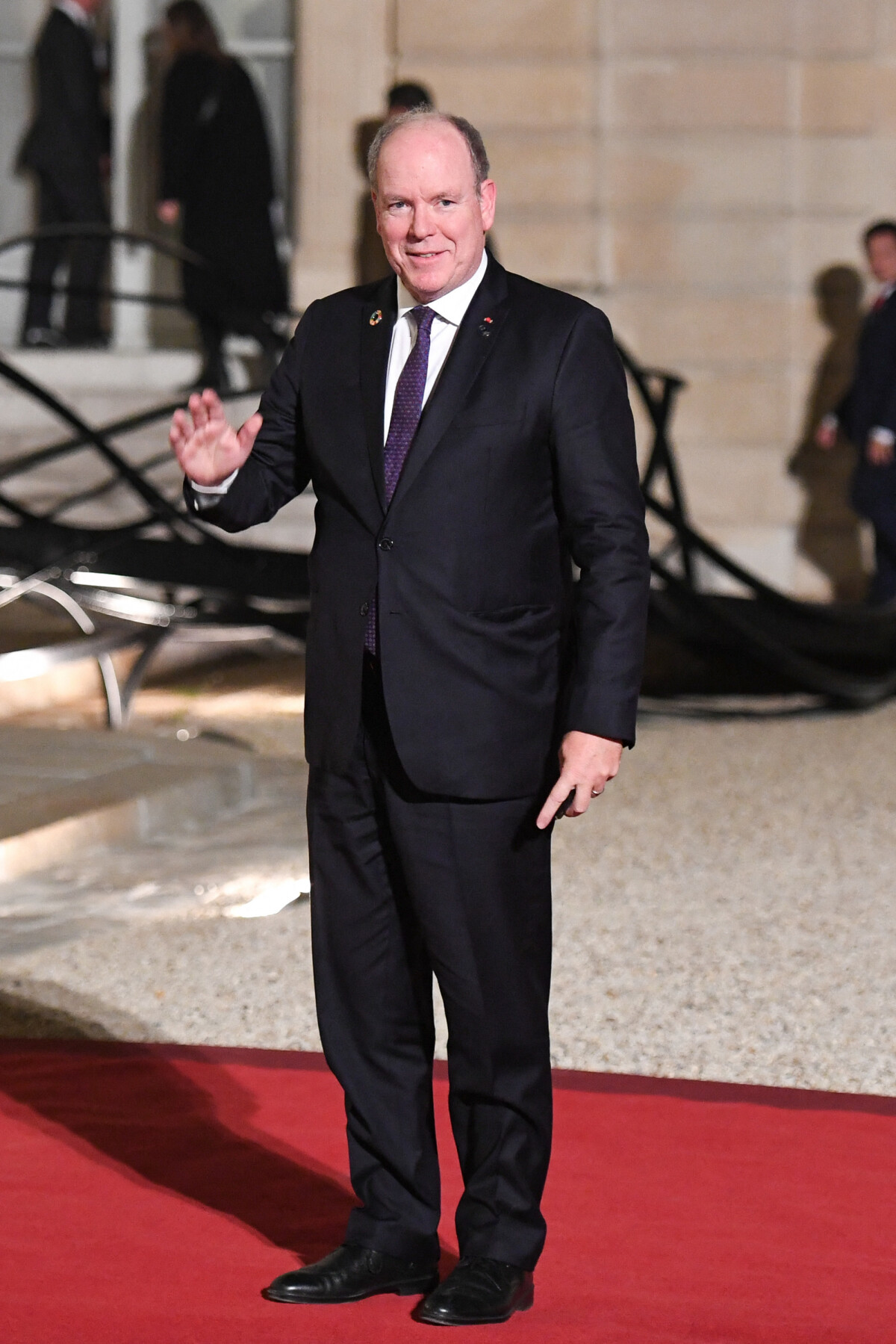 Photo : Le prince Albert II de Monaco arrive au palais de l'Élysée pour ...