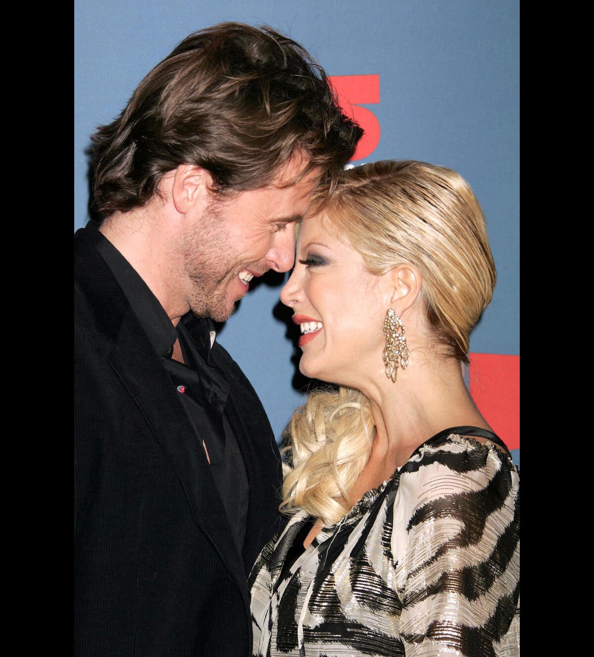 Photo : Tori Spelling et son mari Dean McDermott en décembre 2005 ...
