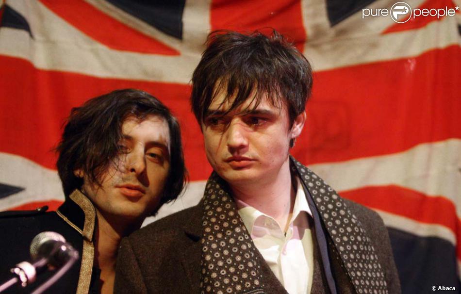 Carl Barât et Pete Doherty, 31 mars 2010 - Purepeople Carl Barât et Pete Doherty, 31 mars 2010 - Purepeople