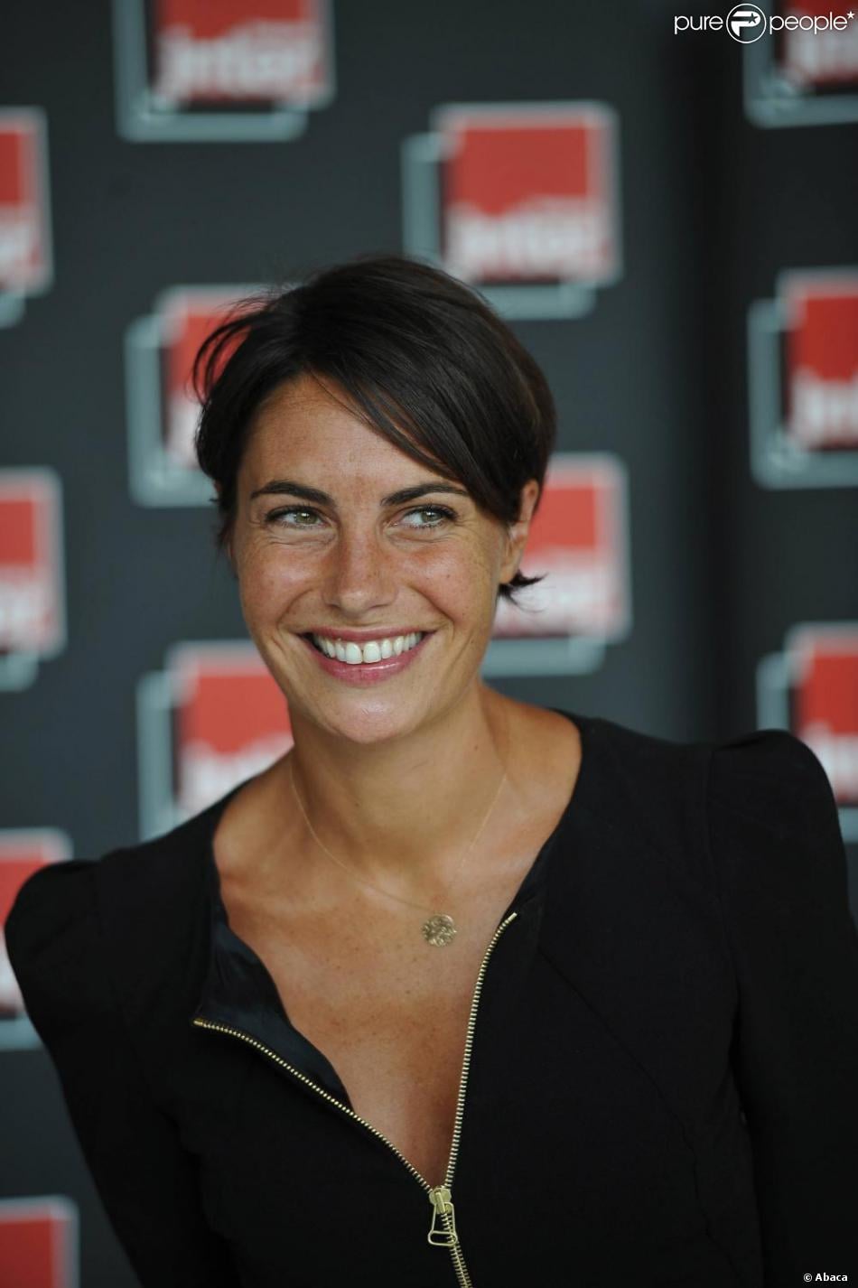 Alessandra Sublet, animatrice de C à vous sur France 5 - Purepeople