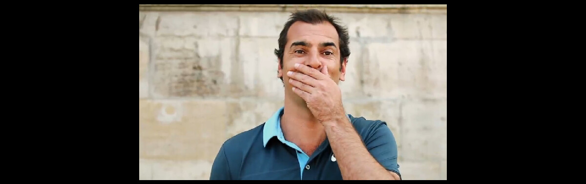 Photo : Cédric Pioline dans la nouvelle pub Perrier - Purepeople