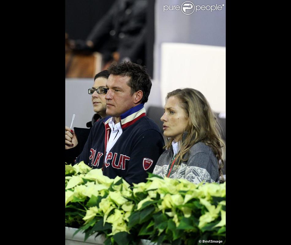 Benjamin et sa belle femme Vanessa lors des Gucci Masters, à Villepinte ...