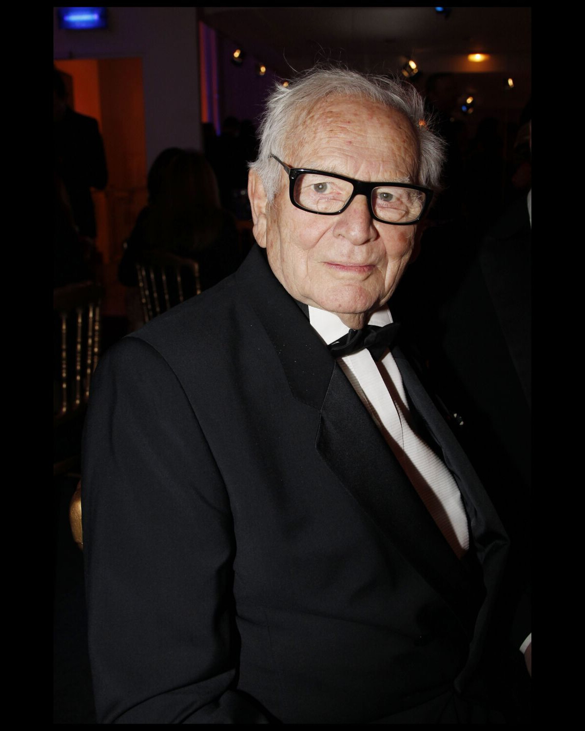Photo : Pierre Cardin lors du dîner de charité organisé à l'espace ...
