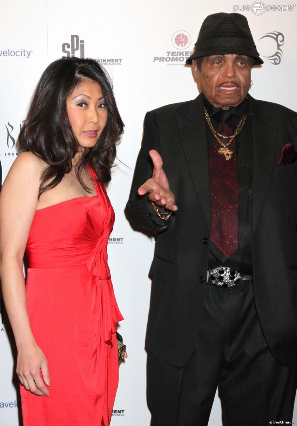 Vivien Killilea et Joe Jackson lors de la présentation du one-man-show ...
