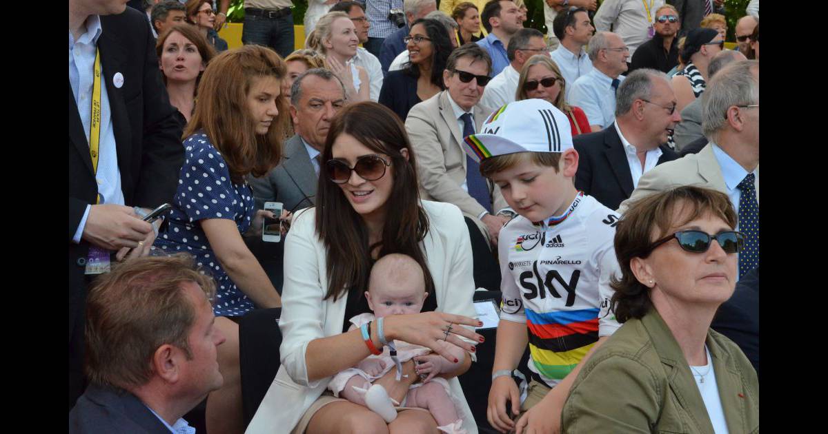 Peta Todd, sa fille Delilah Grace et son fils lors de la victoire de ...