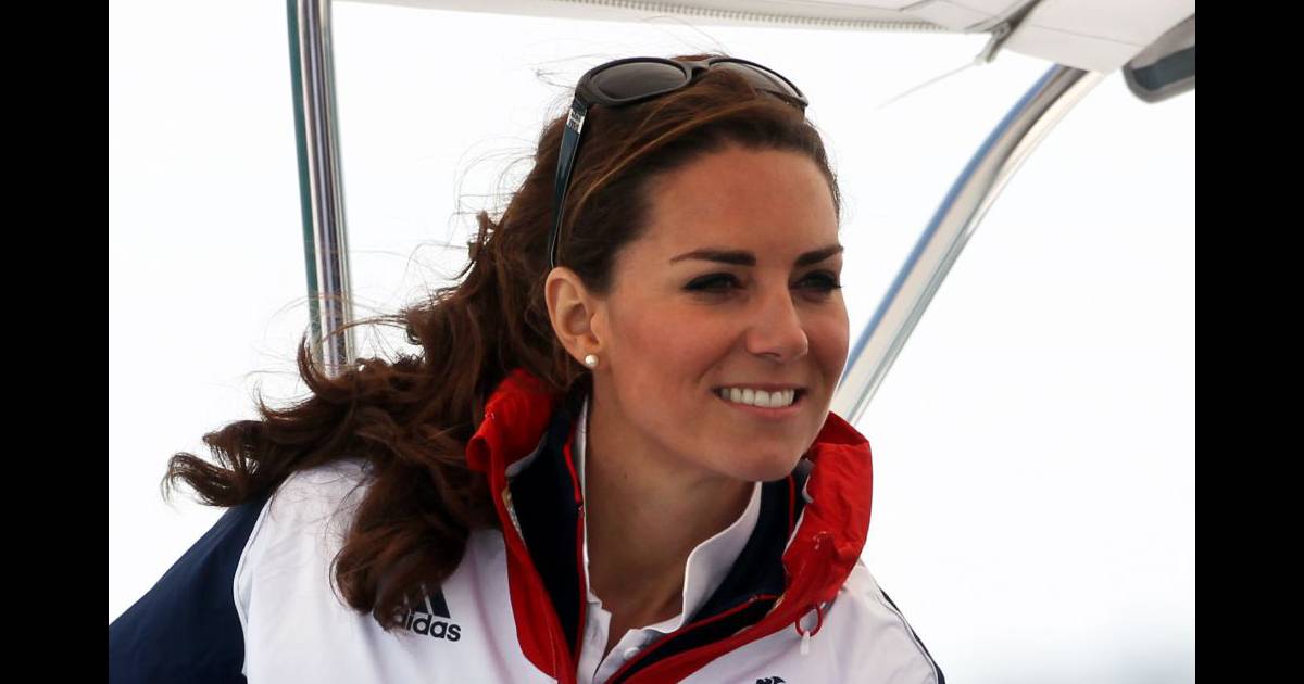 Kate Middleton le 6 août 2012 à Weymouth lors de la medal race de la ...