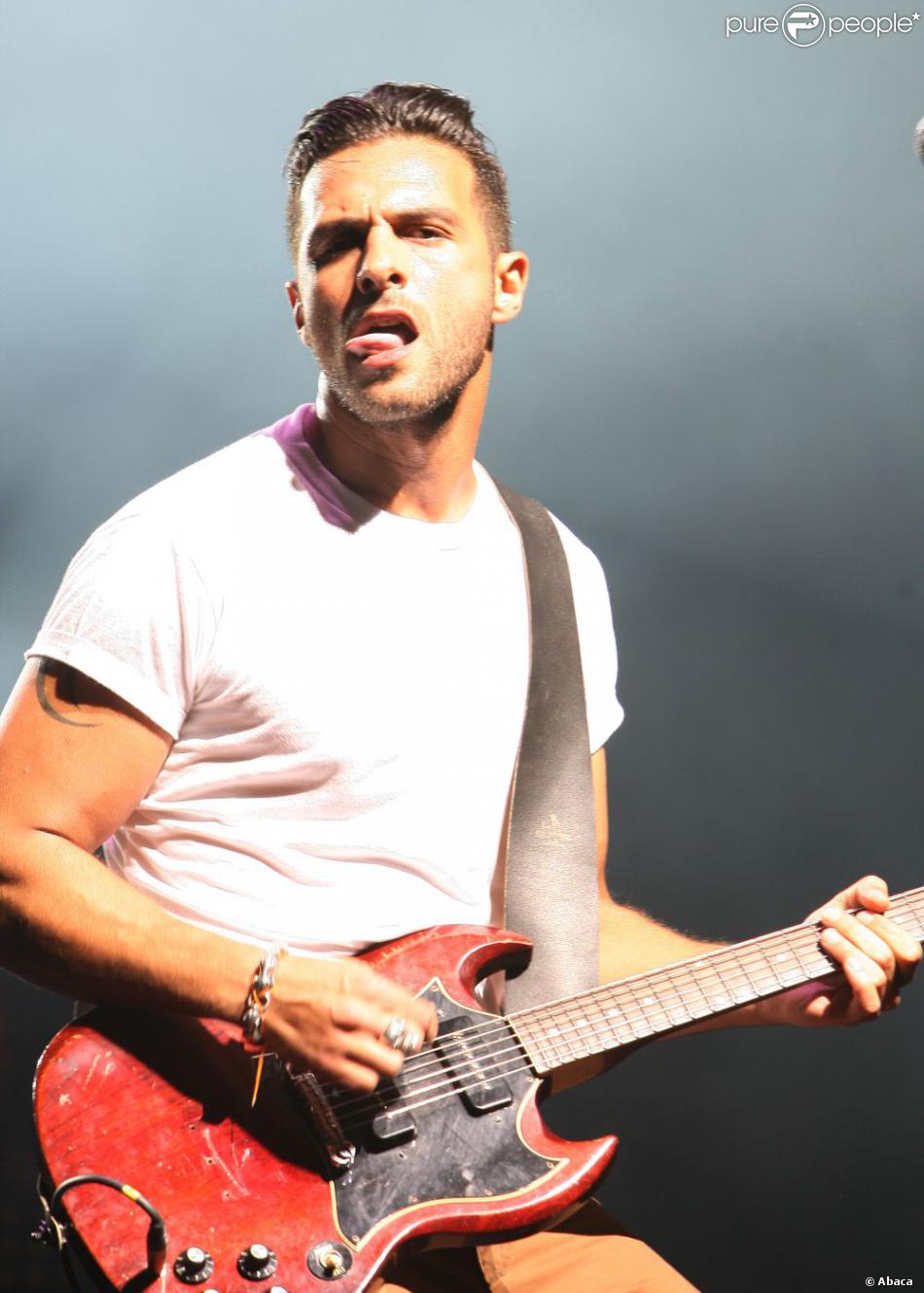 Yodelice sur la scène de l'Olympia pendant le concert caritatif Leurs ...