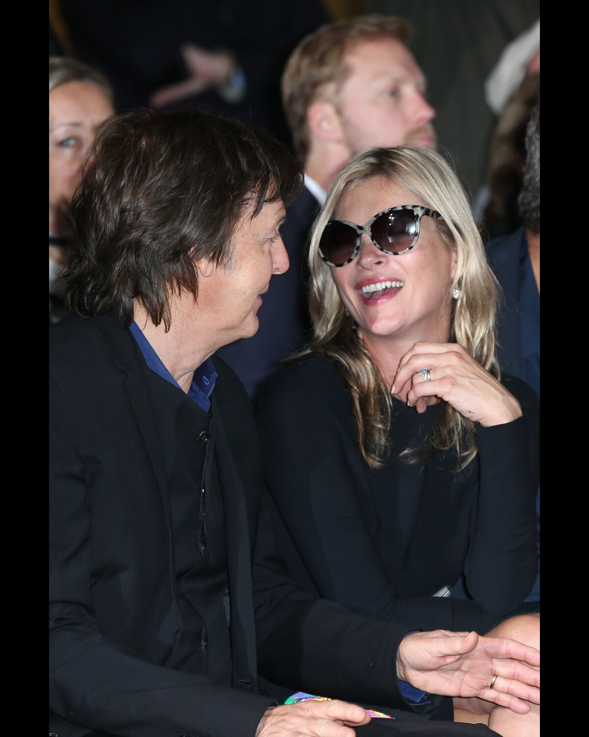 Photo : Kate Moss hilare avec Sir Paul McCartney lors du défilé Stella ...