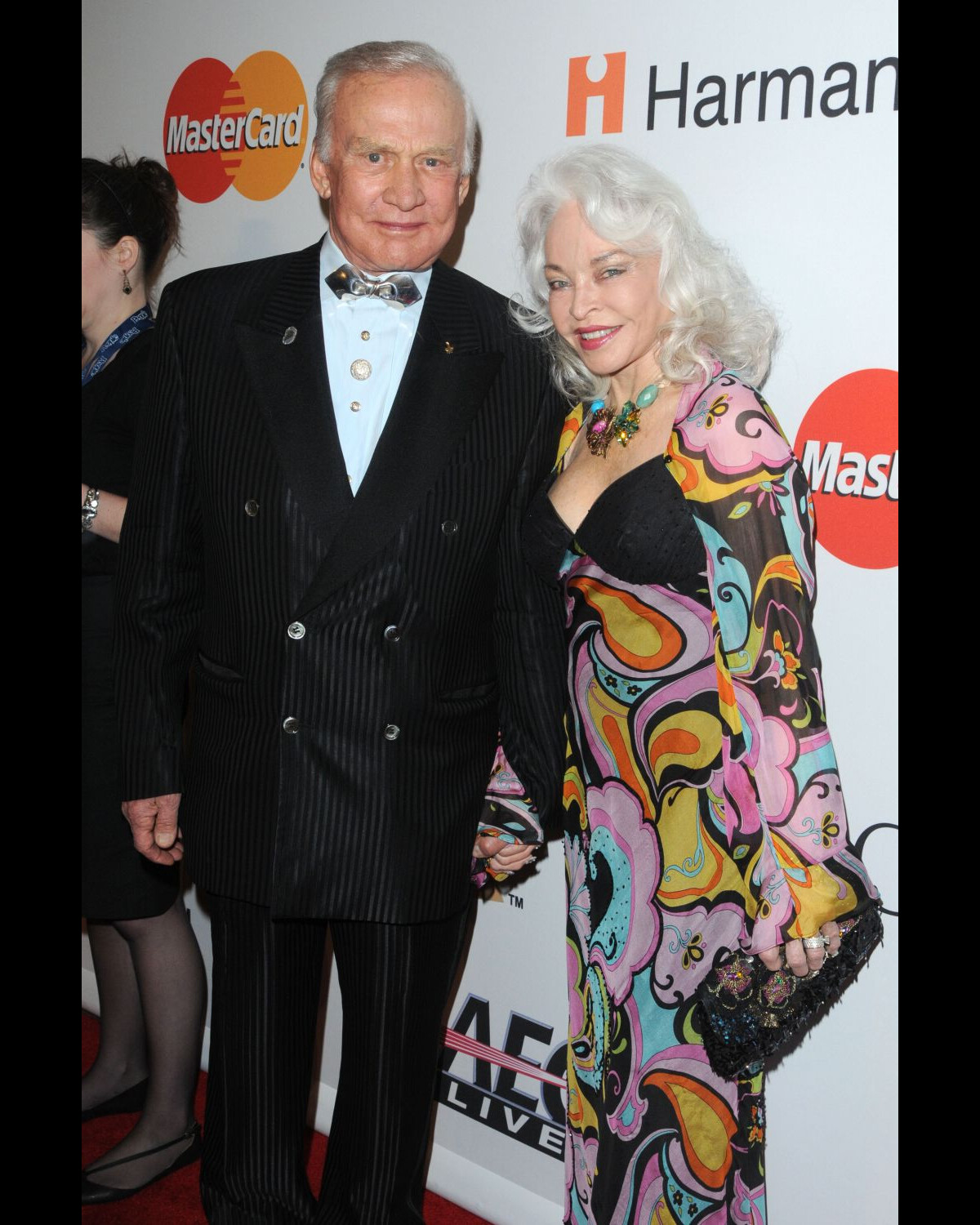 Photo : Buzz Aldrin et Lois Driggs Cannon à Los Angeles, le 30 janvier ...