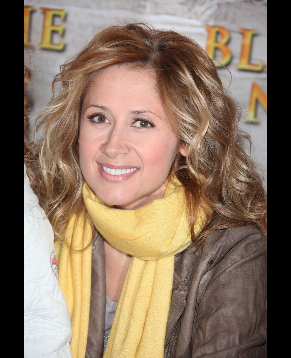 Photo : Lara Fabian en avril 2012 à Paris - Purepeople