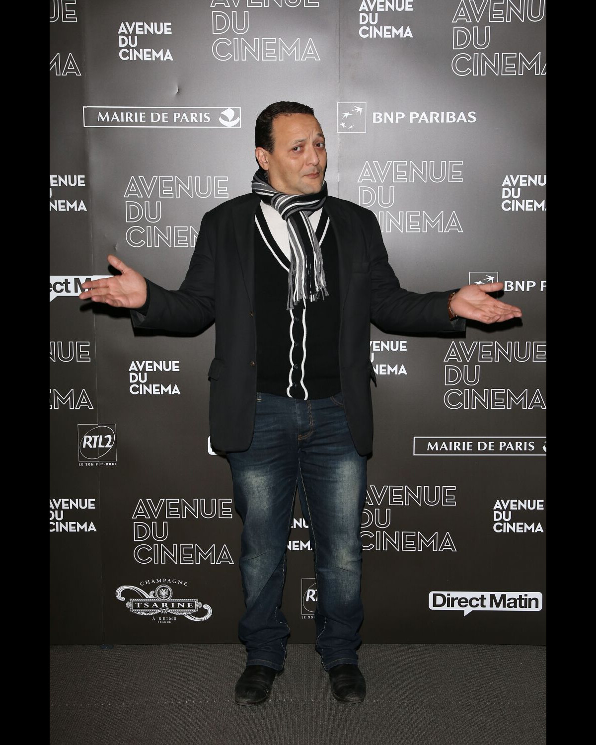Photo : Arsène Mosca lors de l'avant-première à Paris du film Möbius le ...