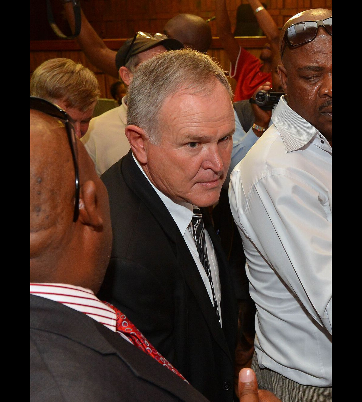 Photo : Barry Roux, un des avocats d'Oscar Pistorius, au tribunal d ...