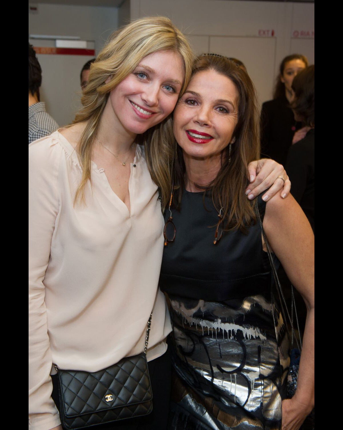 Photo : Exclu -Victoria Abril au vernissage de l'exposition "A travers ...