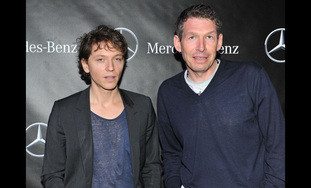 Photo : Raphaël et Till Conrad (president de Mercedes-Benz France) à ...