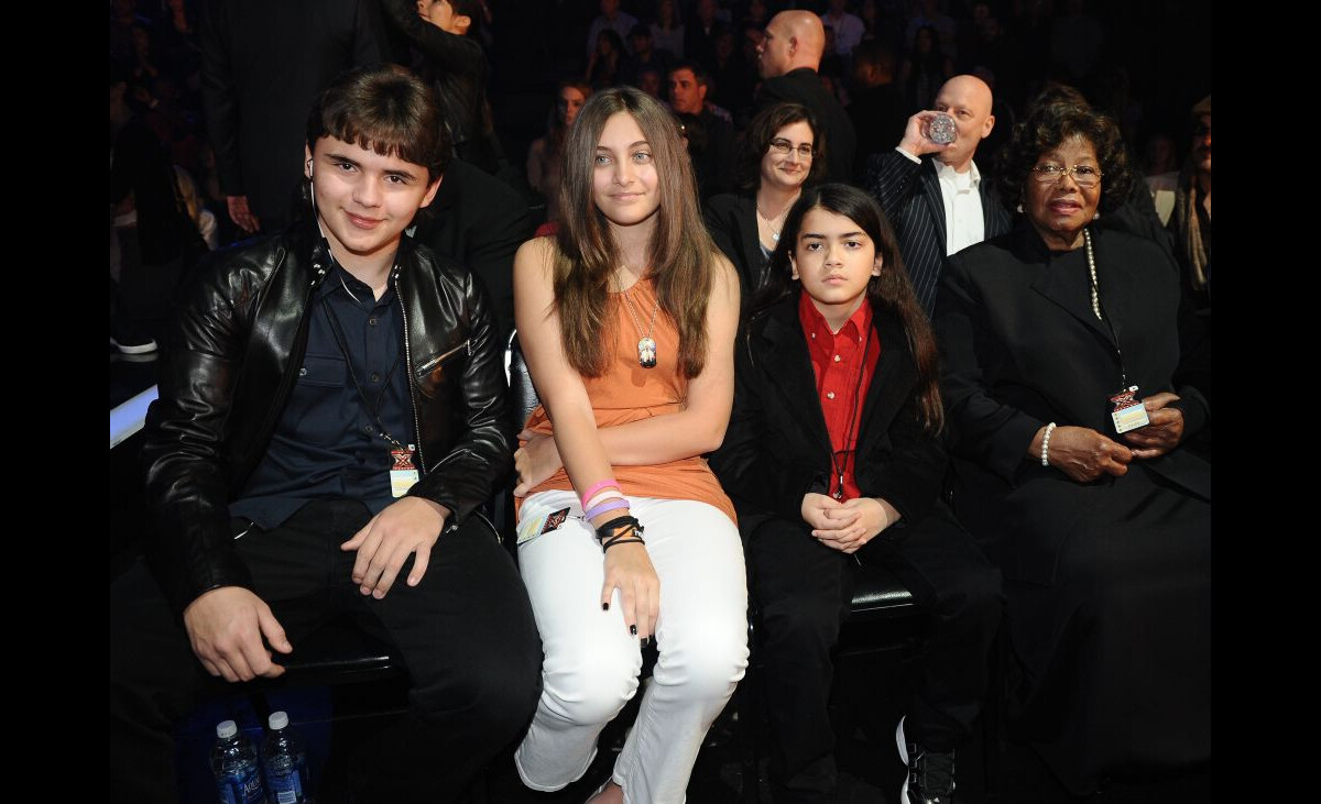Photo : Les enfants de Michael Jackson, Prince, Paris and Blanket avec ...