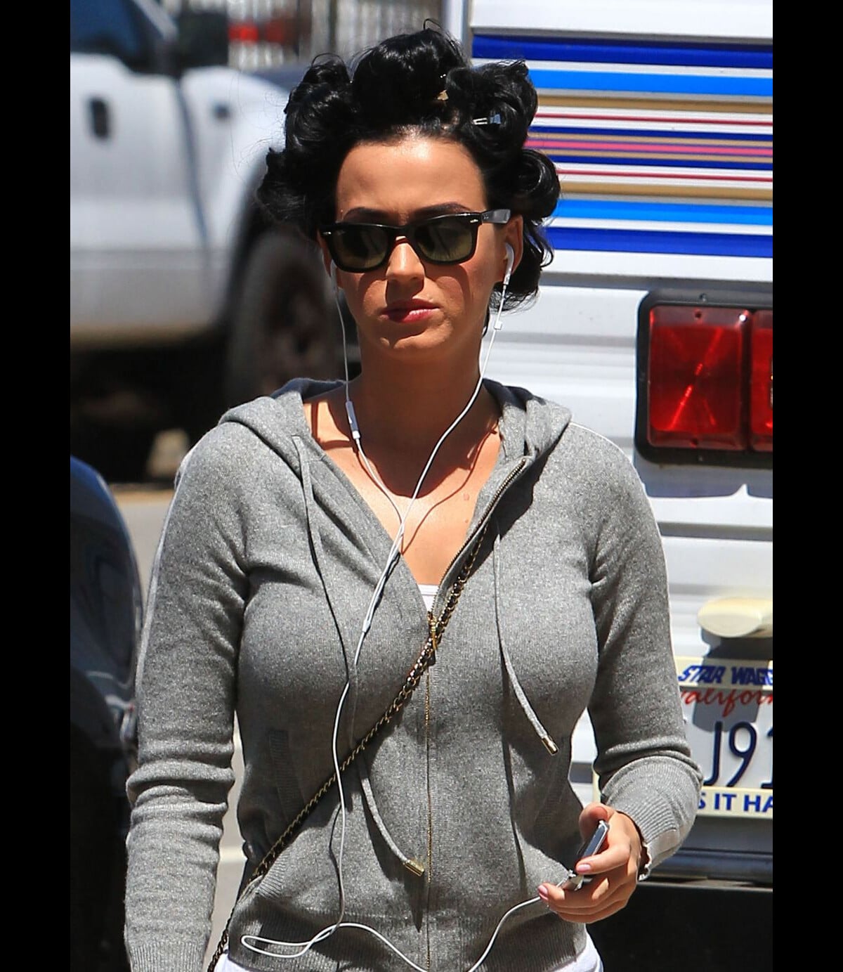 Photo : Katy Perry sur un tournage à Los Angeles, le 4 Juin 2013. - Ode ...