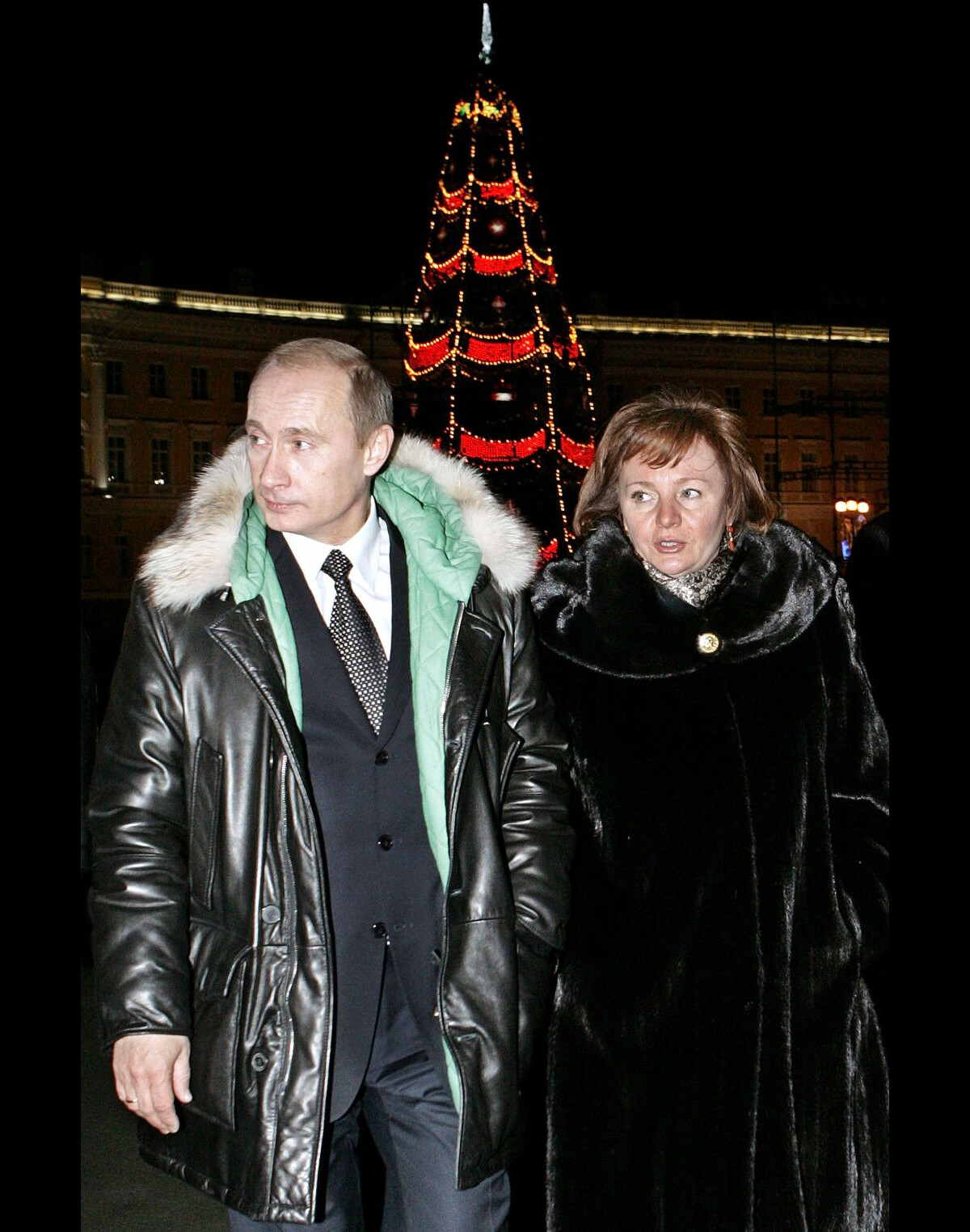 Photo : Vladimir Poutine et sa femme Lioudmila Poutina à Saint ...
