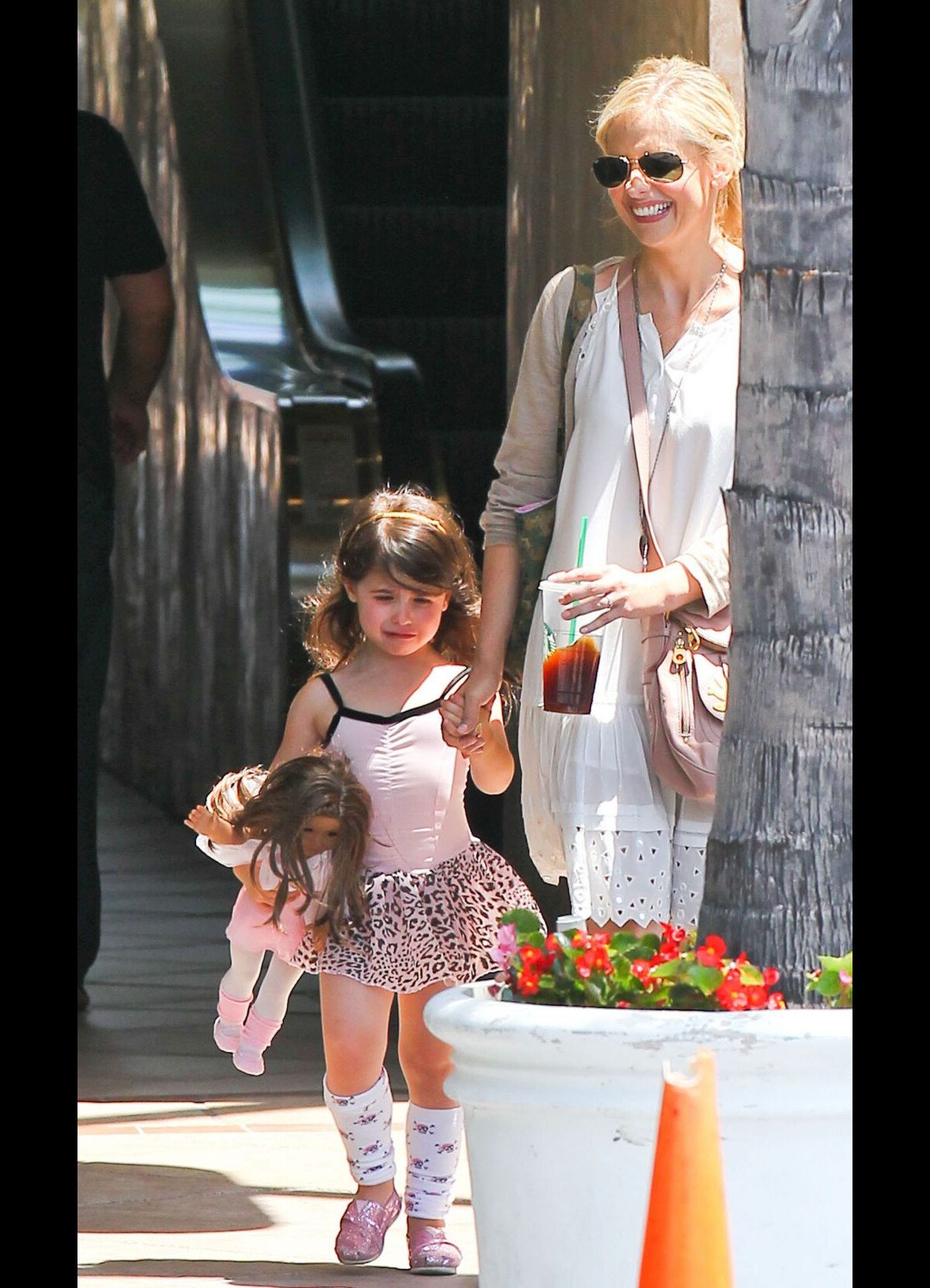 Vidéo Exclusif Sarah Michelle Gellar Et Sa Fille Charlotte Prinze à