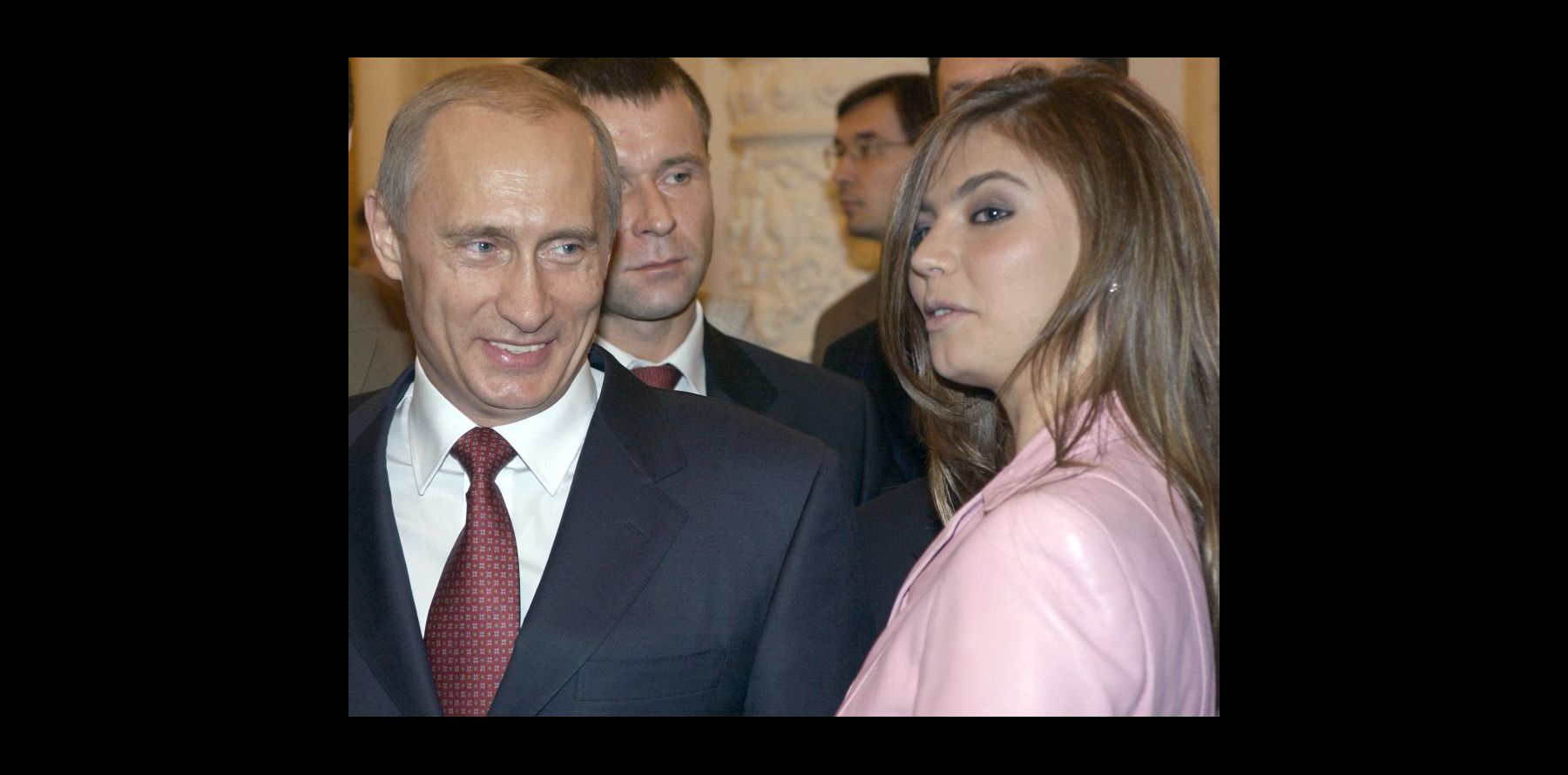 Vladimir Poutine: La jeune gymnaste Alina Kabaeva, la femme derrière ...