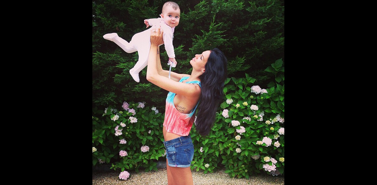 Photo : Instagram Jade Foret - Jade et sa fille Liva - Purepeople