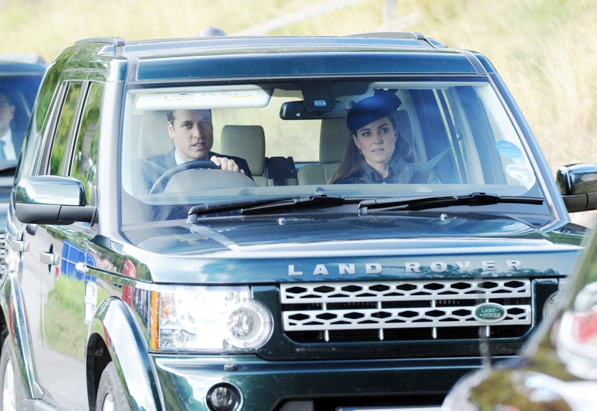 Photo : Le prince William et la duchesse Catherine de Cambridge à bord ...