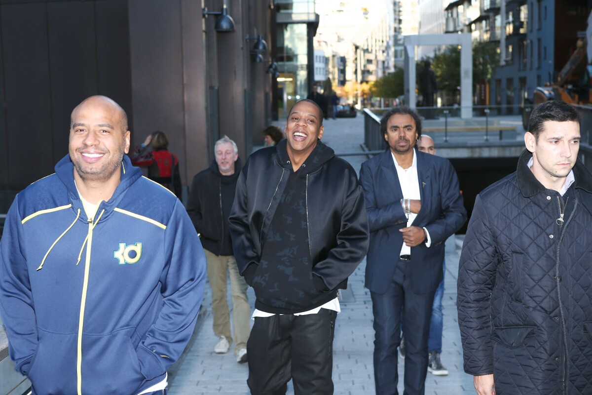 Photo : Jay Z se promène dans le quartier d'Aker Brygge et visite le ...