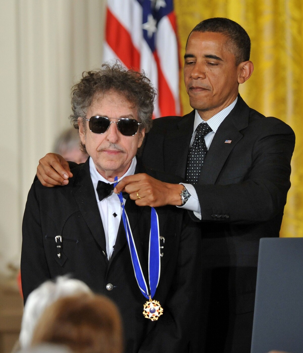 Photo : Bob Dylan décoré par Barack Obama de la Médaille présidentielle ...
