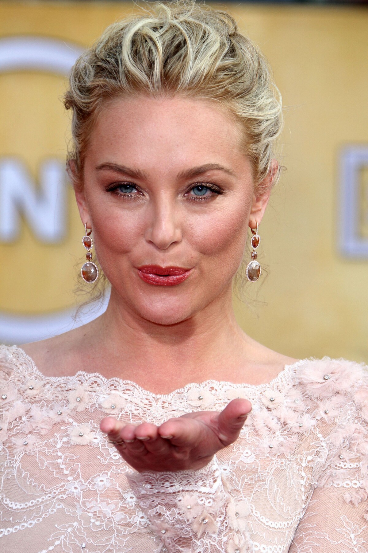 Photo : Elizabeth Rohm lors de la 20e cérémonie des Screen Actors Guild ...