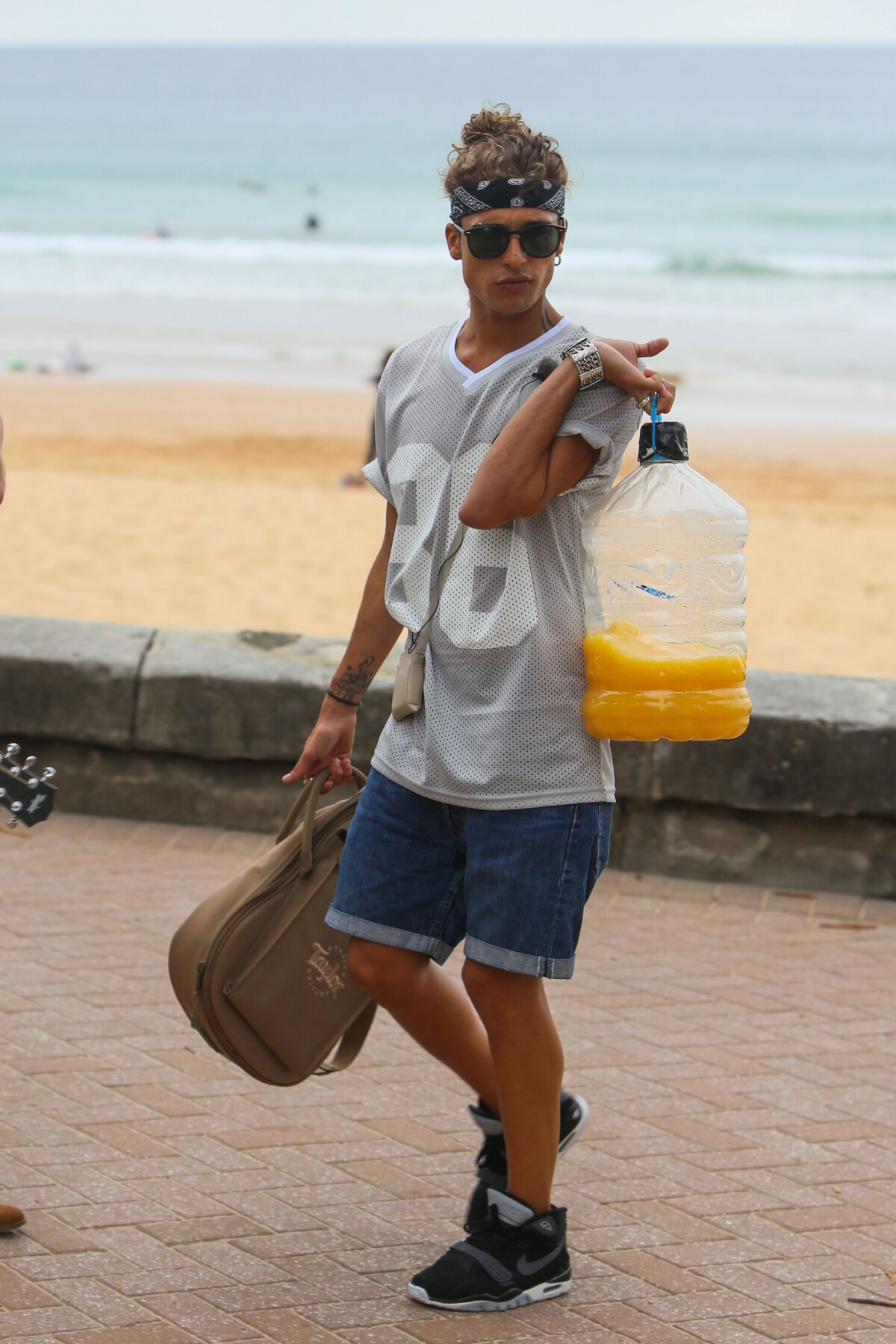 Photo : Eddy (Secret Story 7) sur le tournage des Anges de la télé ...