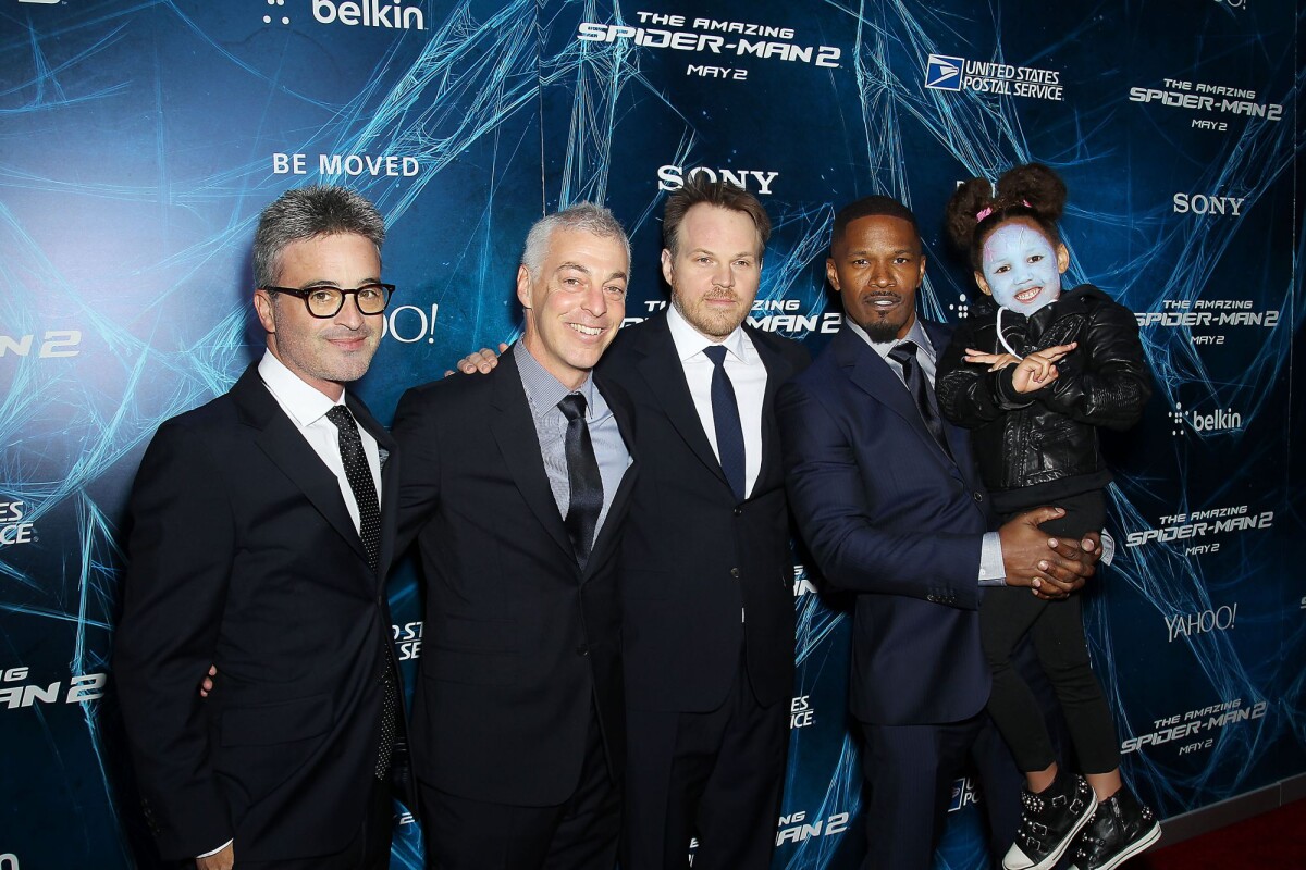 Photo : Alex Kurtzman, Jeff Pinkner, Marc Webb, Jamie Foxx et sa fille ...