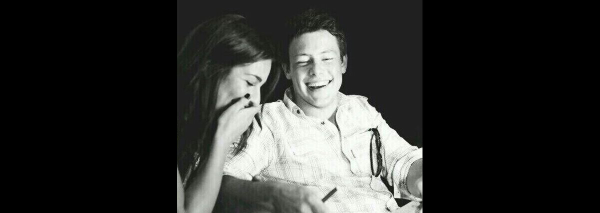 Photo : Lea Michele et Cory Monteith. Photo dévoilée le 11 mai 2014 par ...
