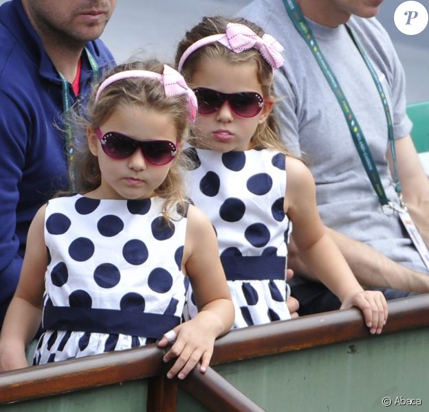 Roger Federer : Ses adorables jumelles, Charlene et Myla, supportrices ...
