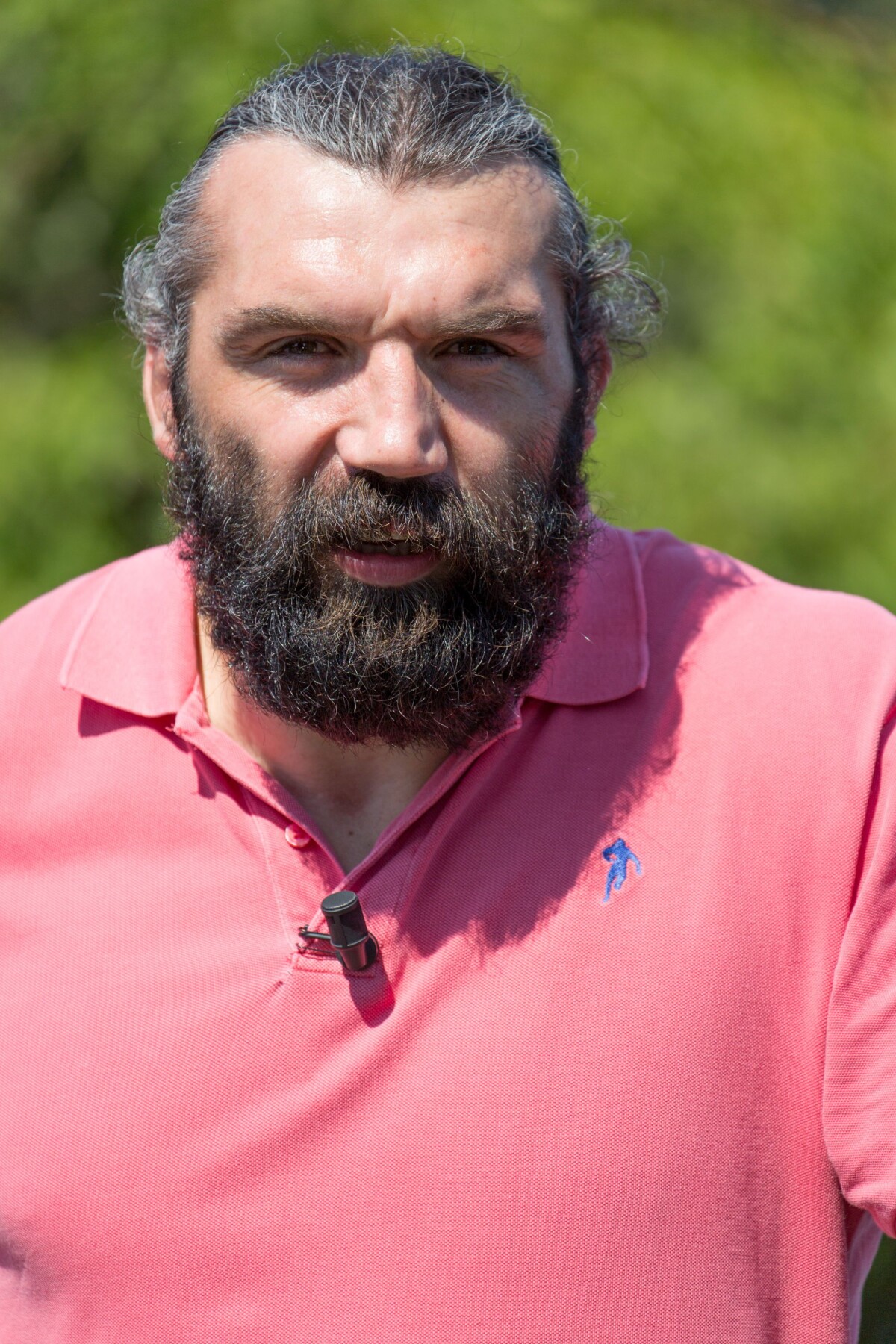 Photo : Sébastien Chabal lors de sa visite du village Kinder le 17 ...
